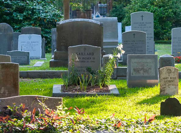 The most common types of grave markers - Justhighstone