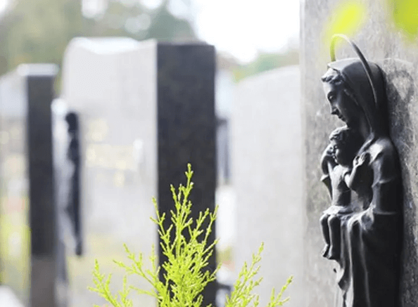 What is the typical process for engraving a tombstone?